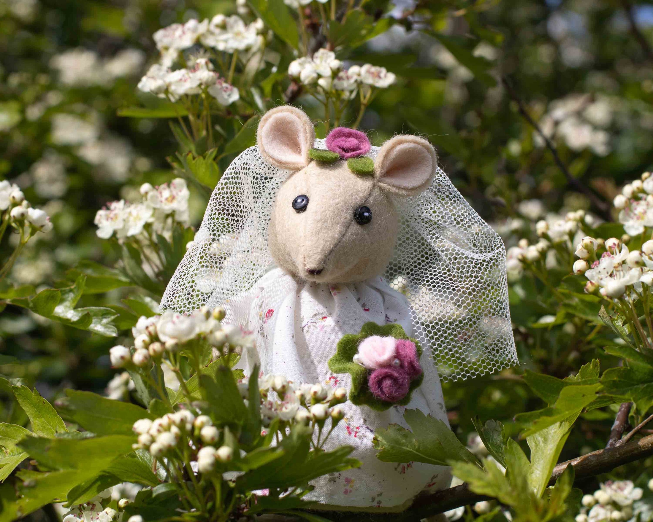 Mice Wedding Cake Topper Sewing Pattern – Tilly & Puffin